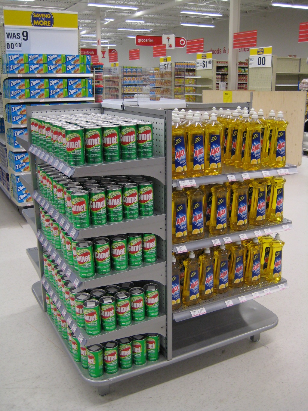 Freestanding & Mobile Fixtures | Wilson Display